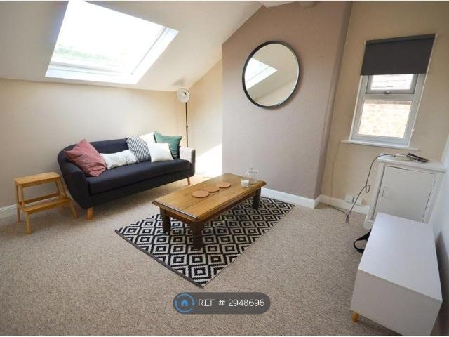 Central Road, Manchester M20, 1 bed flat to rent, £1,100 pcm | PrimeLocation