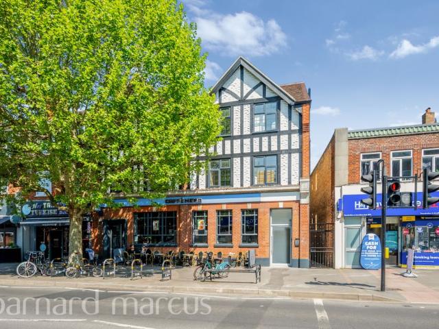 Central Road, Worcester Park