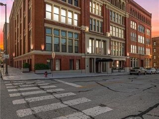 Central St Apt,kansas City, Condo For Sale