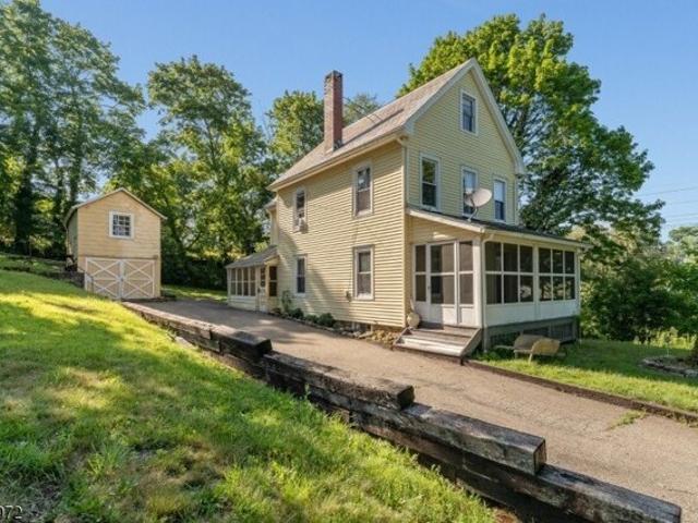 Central St, Lebanon, Home For Sale