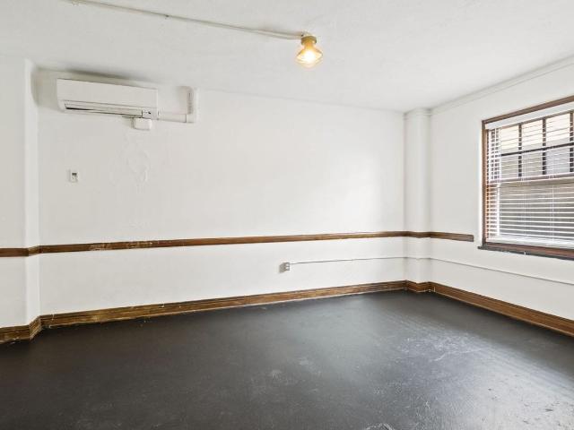 Central State Mansion 2 Bedroom Apartment for Rent at 202 Steeples Blvd, Indianapolis, IN 46222 Near Westside