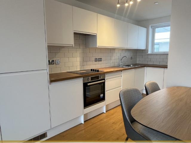 Central Street, Bolton BL1, 1 bed flat to rent, £1,050 pcm | PrimeLocation