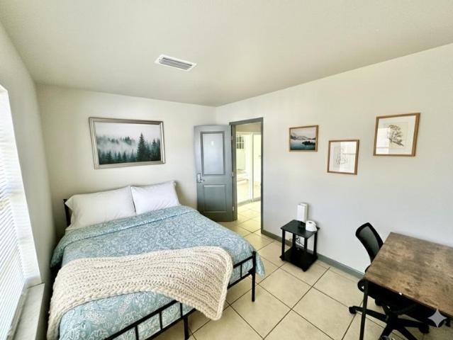 Central Tampa Living, easy access to I, Zoo, and A