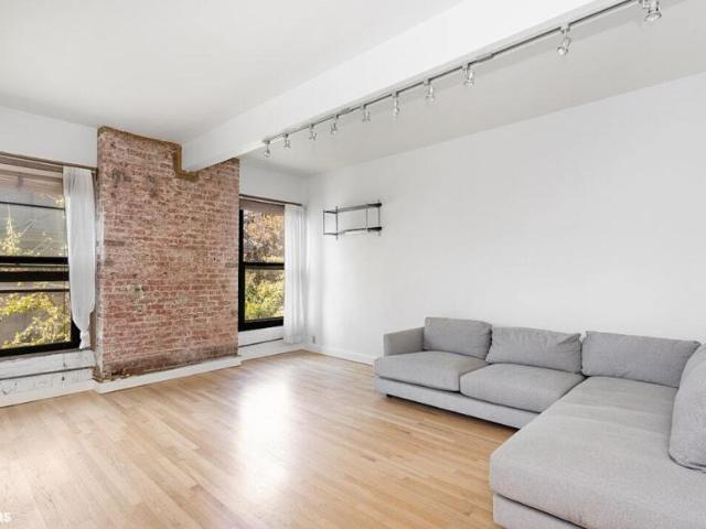 Central Village NY 96882130