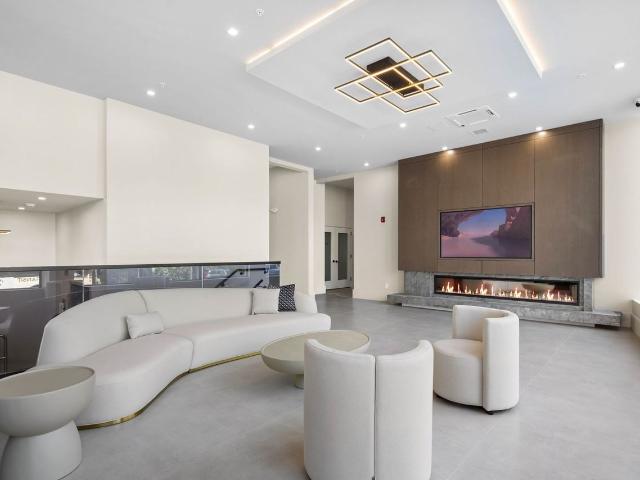 Central 70 Lofts 3 Bedroom Apartment for Rent at 70 Central Ave, Jersey City, NJ 07306 The Heights