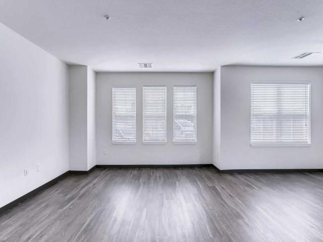 Centre Court 1 Bedroom Apartment for Rent at 745 E South Boulder Rd, Louisville, CO 80027