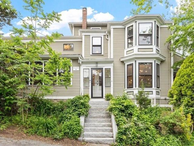 Centre Ave, Belmont, Home For Sale