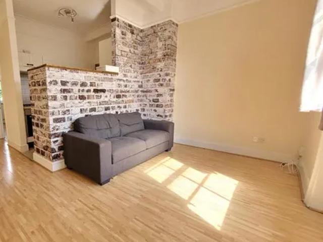 Centre for Business, Arts and Technology, 444 Camden Road, London, N7 9RB, United Kingdom | 2 bed apartment for rent #141082291 | Rentberry