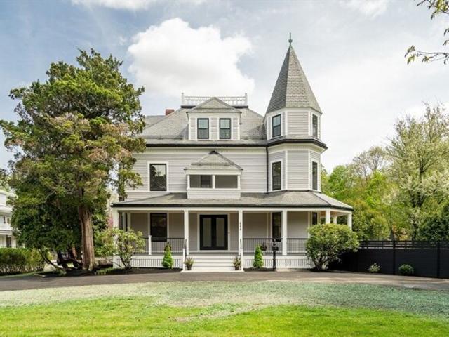 Centre St, Newton, Home For Sale