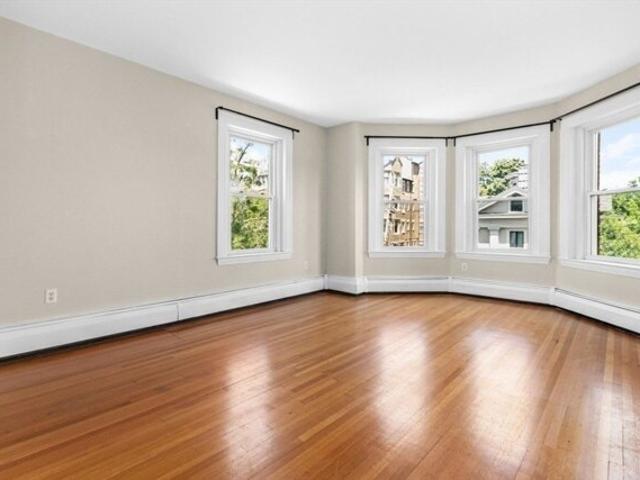 Centre St Unit,cambridge, Condo For Sale