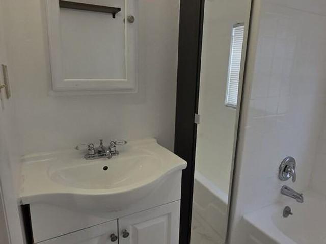 Centre Properties 1 Bedroom Apartment for Rent at 17 E Centre St, Baltimore, MD 21202 Downtown Baltimore