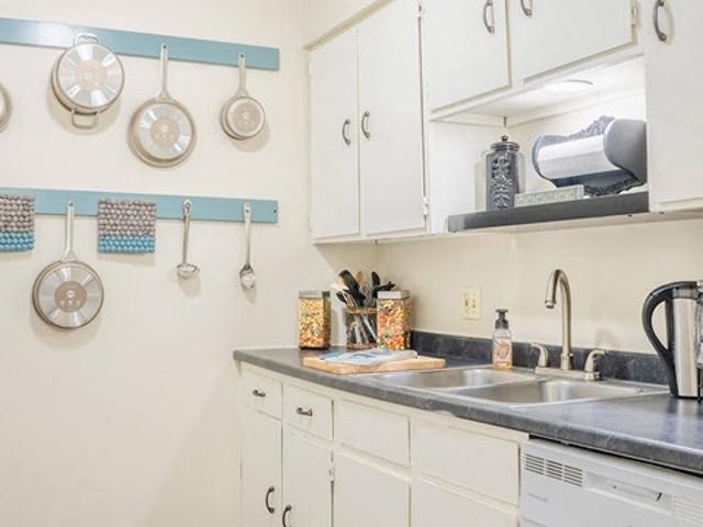 Centre Ridge Rockbrook I