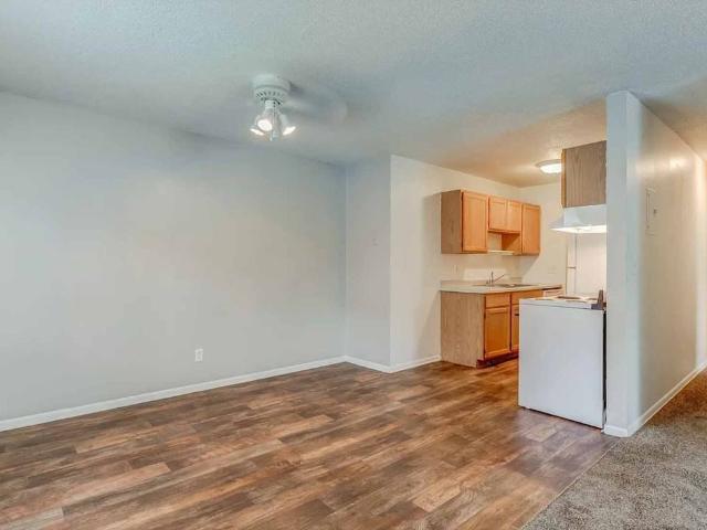 Century Oaks Apartments 2 Bedroom Apartment for Rent at 1213 Gentry Ave N, Maplewood, MN 55128 Maplewood Oakdale