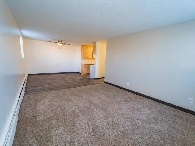 Century Oaks Apartments 2 Bedroom Apartment for Rent at 1213 Gentry Ave N, Maplewood, MN 55128 Maplewood Oakdale