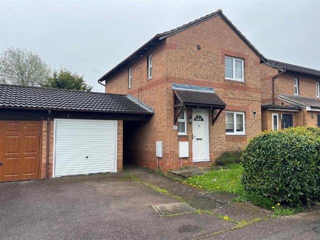 Century Avenue, Oldbrook, Milton. 3 bed semi detached house to rent £1,550 pcm £358 pw