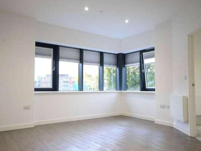 Century Court, Millennium Way, Bracknell, RG12