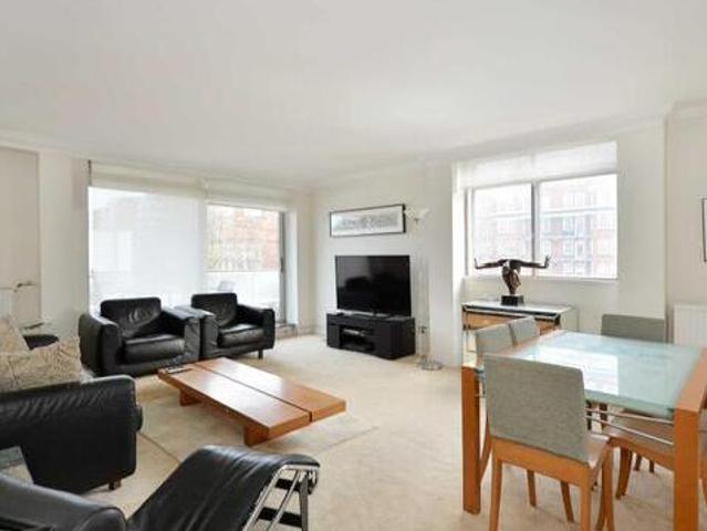 Century Court, Grove End Road, 3 Bedroom Apartment