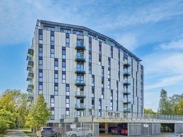 Century Tower, Chelmsford, 2 Bedroom Flat