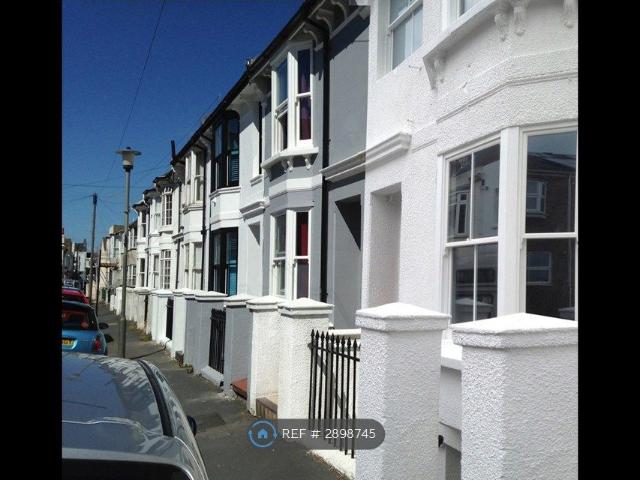 Centurion Road, Brighton BN1, 2 bed maisonette to rent, £1,700 pcm | PrimeLocation
