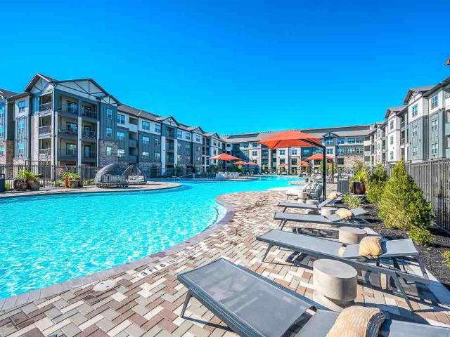 Cendana District West 3 Bedroom Apartment for Rent at 7303 S Peek Rd, Richmond, TX 77407