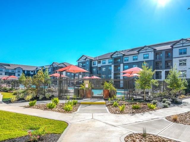 Cendana District West 1 Bedroom Apartment for Rent at 7303 S Peek Rd, Richmond, TX 77407