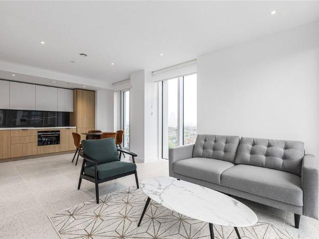 Cendal Crescent, London, E1 2FU