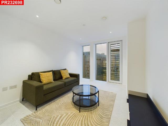 Cendal Crescent, Whitechapel E1, 1 bed flat to rent, £2,409 pcm | PrimeLocation