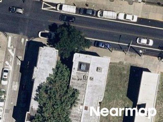 Cecil B Moore Ave