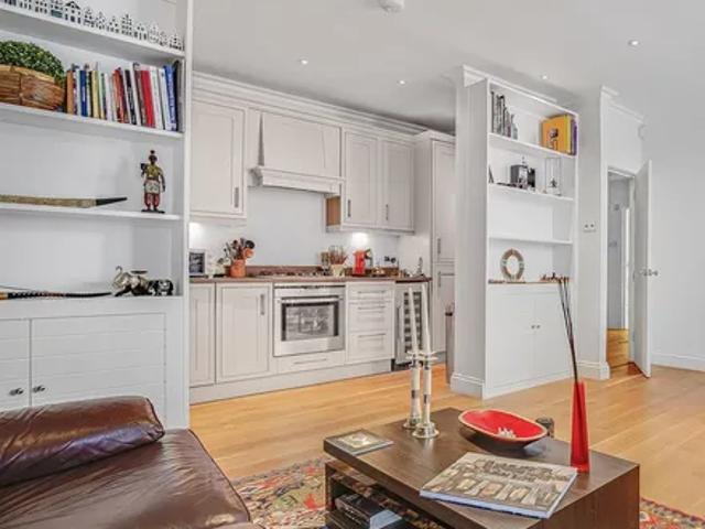 Cecil Court, 1 22 Fawcett Street, Lot's Village, London, SW10 9HN, United Kingdom | 2 bed apartment for rent #167580273 | Rentberry