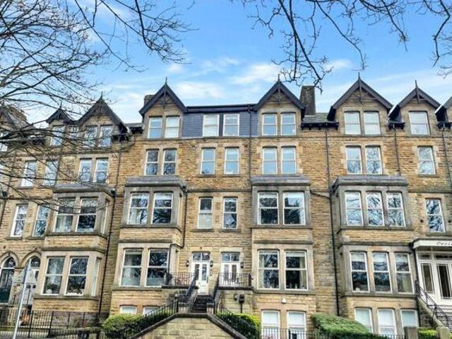 Cecil Court, Valley Drive, 2 Bedroom Apartment