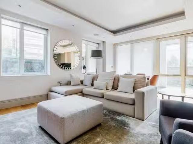 Cecil Grove, Primrose Hill 2 Bedroom 2 Bath