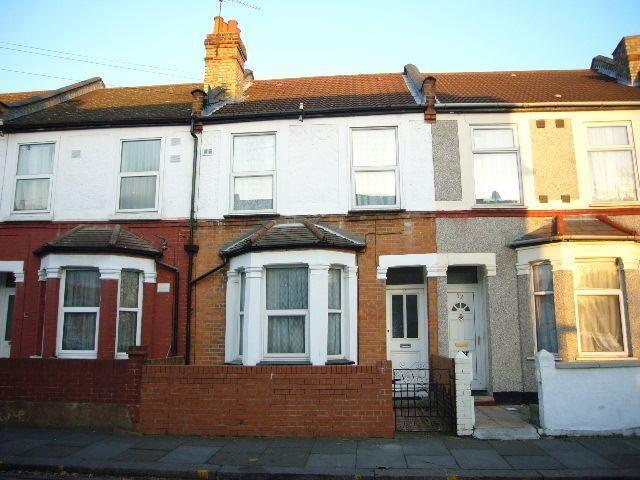 Cecil Road, Ground Floor Flat TW3, 2 bed flat to rent, £1,700 pcm | PrimeLocation