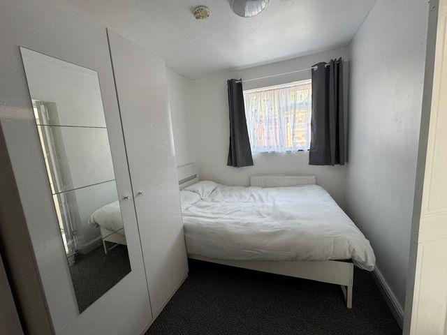 Cecil Road, Hounslow TW3, Studio to rent, £1,375 pcm | PrimeLocation