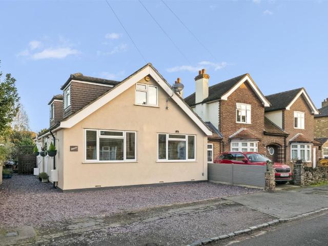 Cecil Road, Iver SL0, 4 bed detached bungalow to rent, £2,700 pcm | PrimeLocation