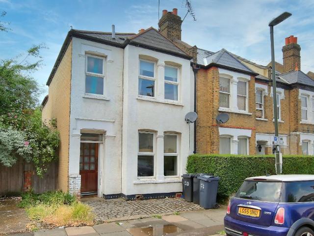 Cecil Road, Wimbledon, SW19 1JP 4 bed end of terrace house to rent £3,640 pcm £840 pw