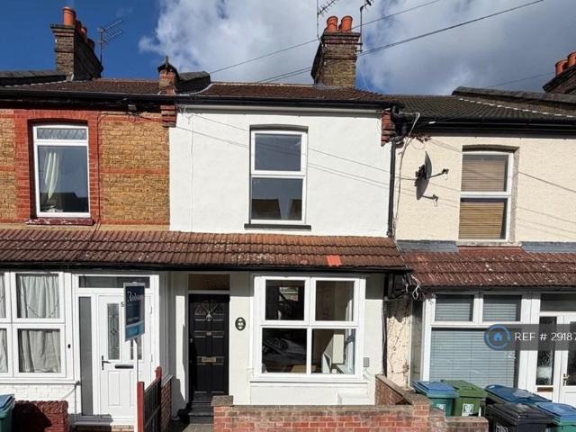 Cecil St, Watford, WD24 3 bed terraced house to rent £2,100 pcm £485 pw