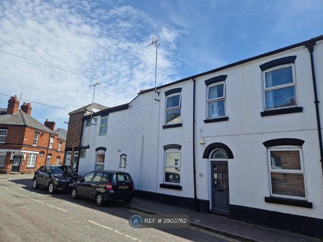 Cecil Street, Chester CH3, 2 bed flat to rent, £970 pcm | PrimeLocation
