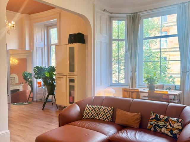 Cecil Street, Glasgow G12 2 bed apartment to rent £1,950 pcm £450 pw