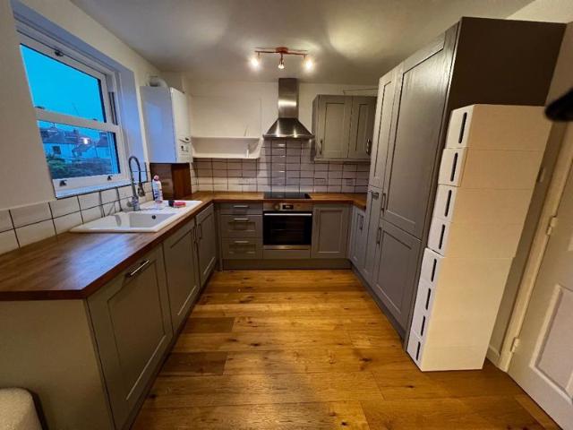 Cedar Terrace, Richmond TW9, 2 bed property to rent, £2,400 pcm | PrimeLocation
