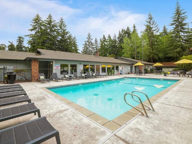 Cedar Terrace 3 Bedroom Apartment for Rent at 3205 115th Ave Ne, Bellevue, WA 98004 North Bellevue
