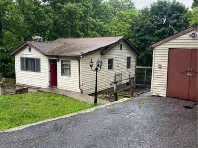 Cedar Trl, Monroe, Home For Sale