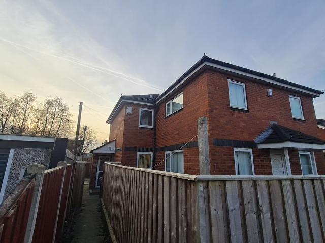 Cedar Walk, Featherstone, Pontefract WF7, 1 bed semi detached house to rent, £725 pcm | PrimeLocation