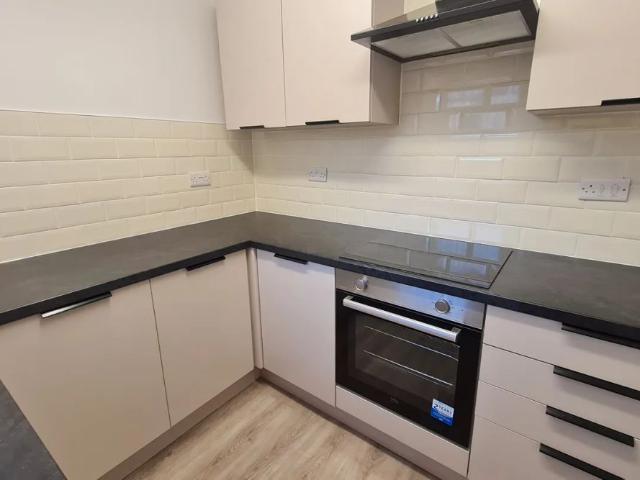 Cedar Walk, Featherstone, PONTEFRACT