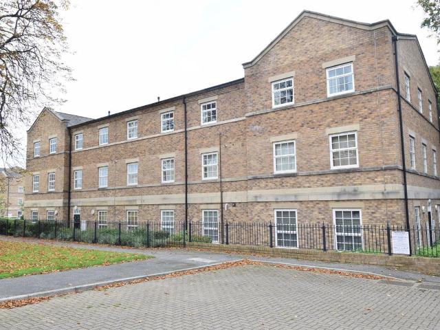 Cedar Apartments, Wakefield WF1, 2 bed flat to rent, £850 pcm | PrimeLocation