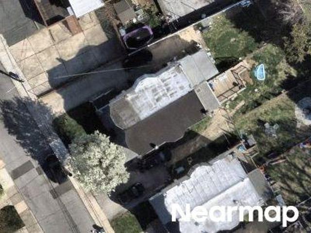 Cedar Ave