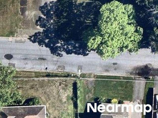 Cedar Ave