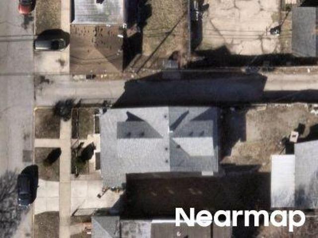 Cedar Ave