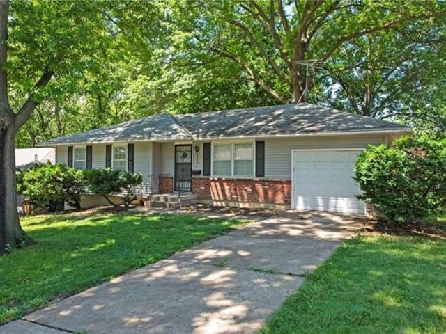 Cedar Ave, Kansas City, Home For Sale