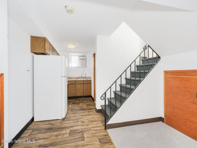 Cedar Ave, Staten Island, Home For Sale