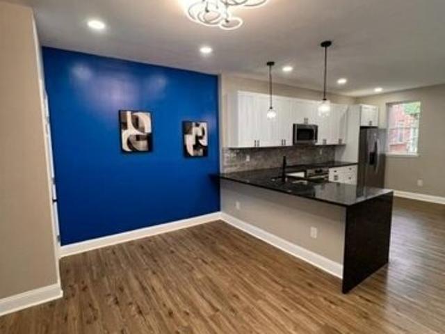 Cedar Ave, Philadelphia, Home For Sale